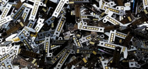 Gold Inside Electronics | Why and How Much Is Used - Techdim