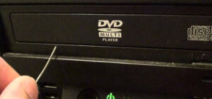 How to Remove a Stuck DVD from A TV DVD Player? - Techdim