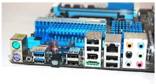 [10 Fixes] Red CPU Light on the Motherboard - Techdim