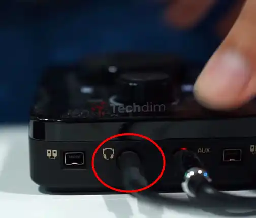 How Do I Connect My Astro A40 To PS5? A Step-By-Step Guide - Techdim