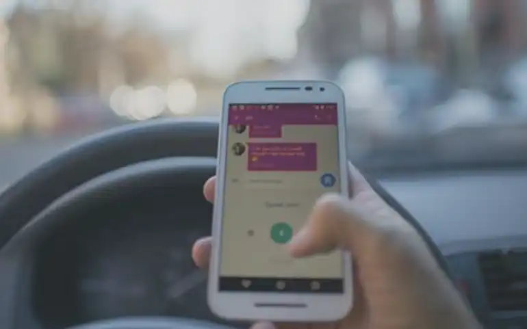 What Is Carrier Hub Processing Requests? - Techdim